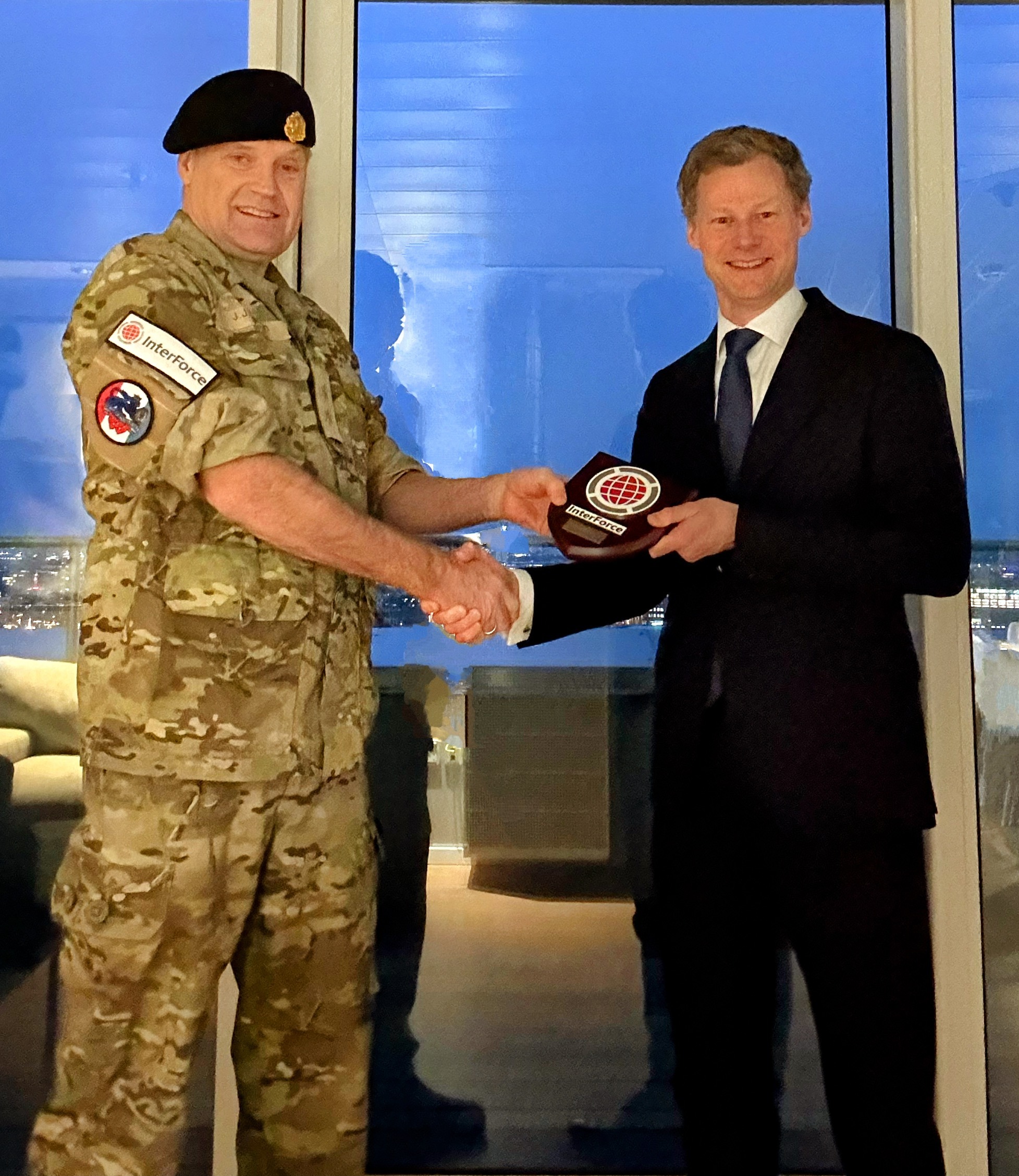 Anadeon ApS overrakt InterForce-skjoldet - InterForce